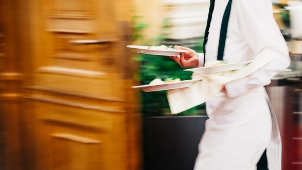 Wenn der Ober nicht mehr kommt – Südtirol gehen die Kellner aus ...