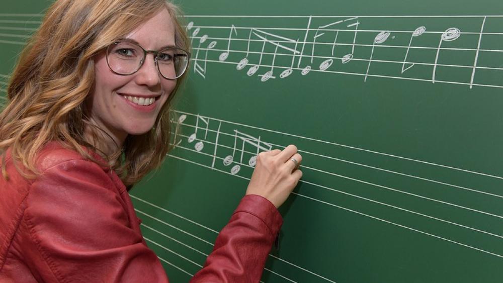 Stefanie Steger als Christel von der Post