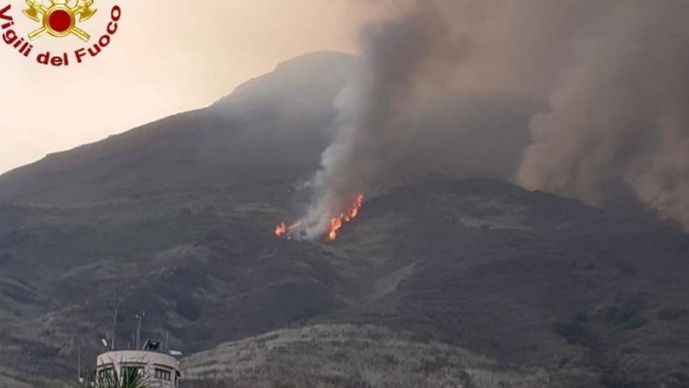 Starke Explosion im Vulkan Stromboli – Meraner hautnah dabei