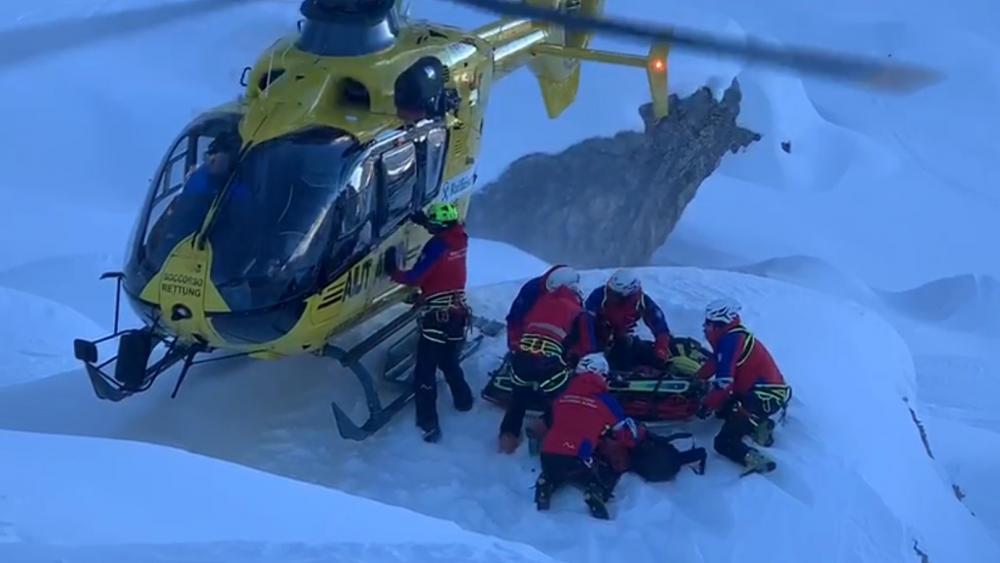 Großübung: Bergrettung und Aiut Alpin proben den Ernstfall