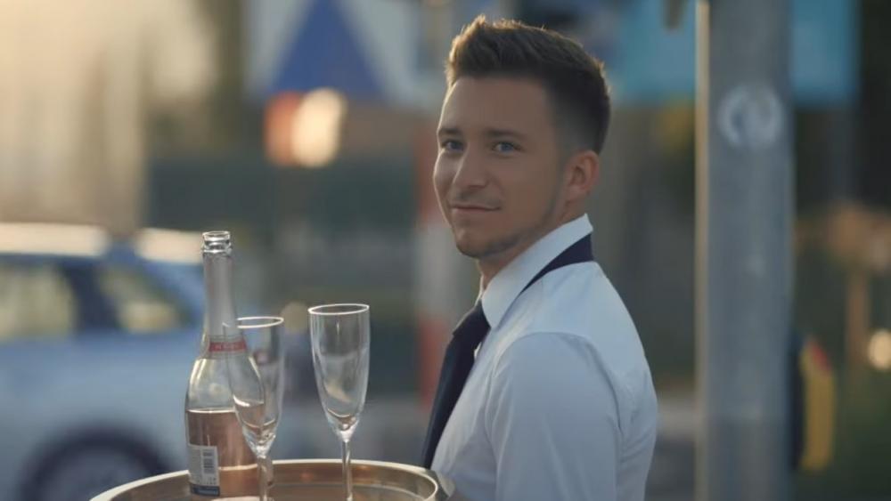 Julian Deeg: „Ich fand Falco immer schon gut“