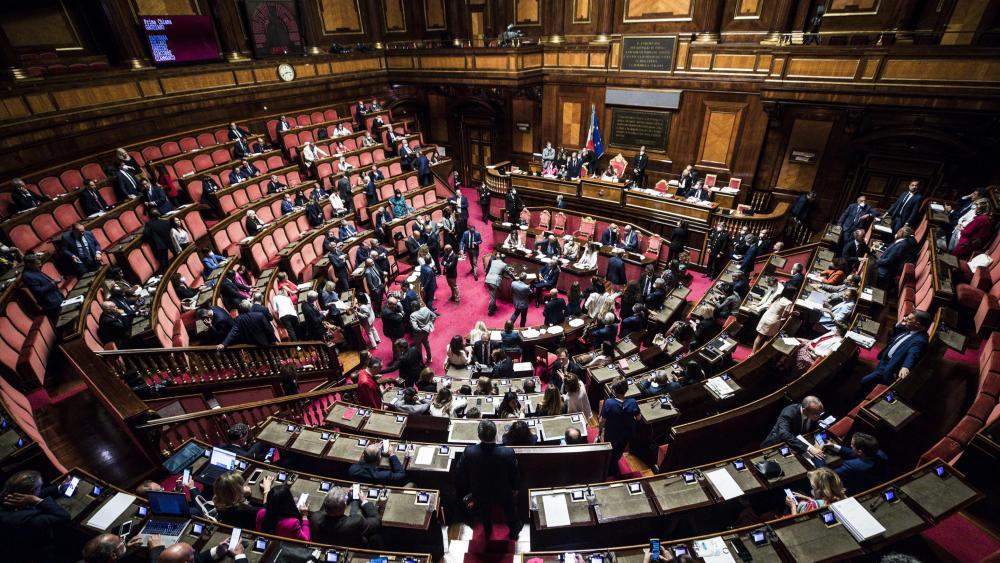 „Aiuti bis“: 17 Milliarden Euro für Stützungsmaßnahmen - Politik | stol.it