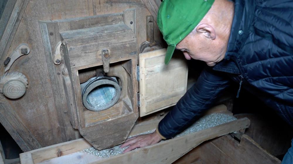 Ein Erlebnis: Mehl mahlen wie anno dazumal