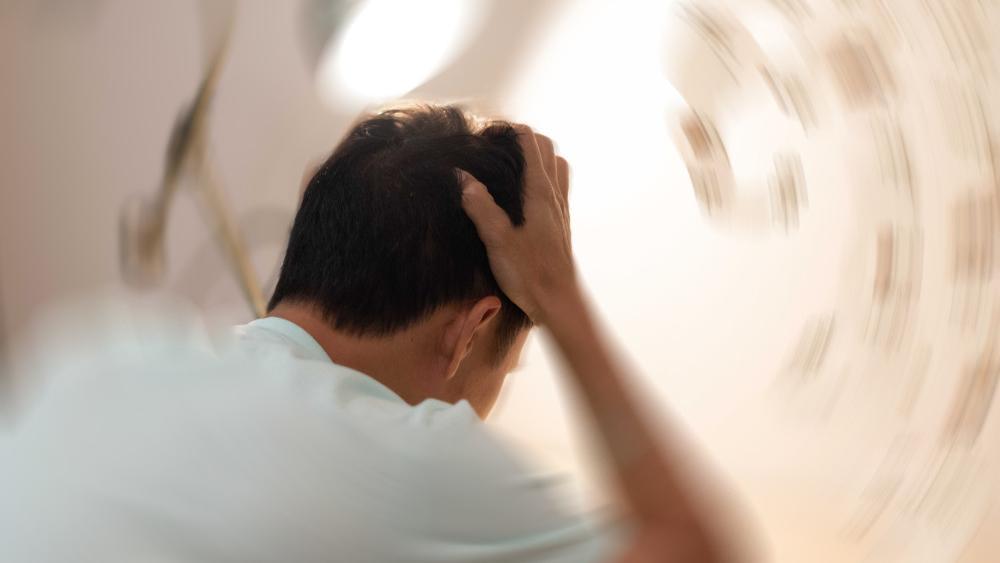 Wenn sich alles dreht: Was Sie bei Schwindel tun sollten - Gesundheit ... Wenn sich alles dreht: Was Sie bei Schwindel tun sollten - Gesundheit ...