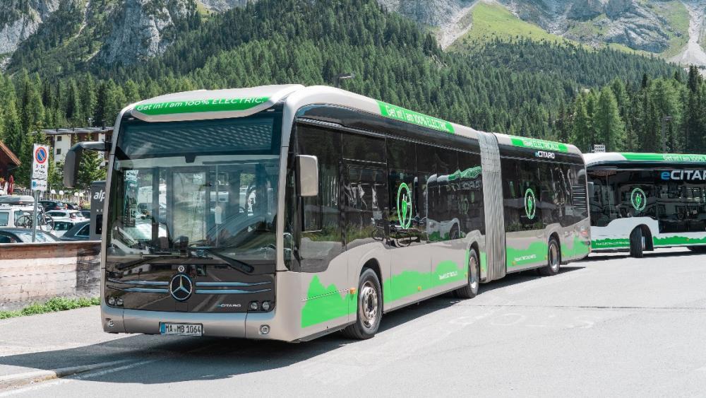 Nach Testphase: Wie fährt es sich mit den E-Bussen auf Passstraßen?