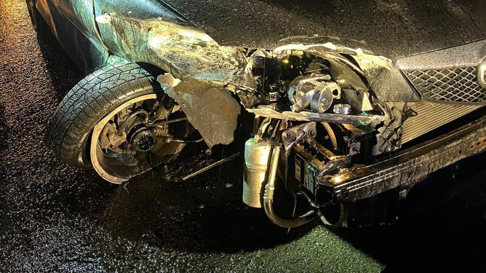 Teenager ohne Führerschein mit Auto der Mutter unterwegs: Unfall - Chronik | stol.it