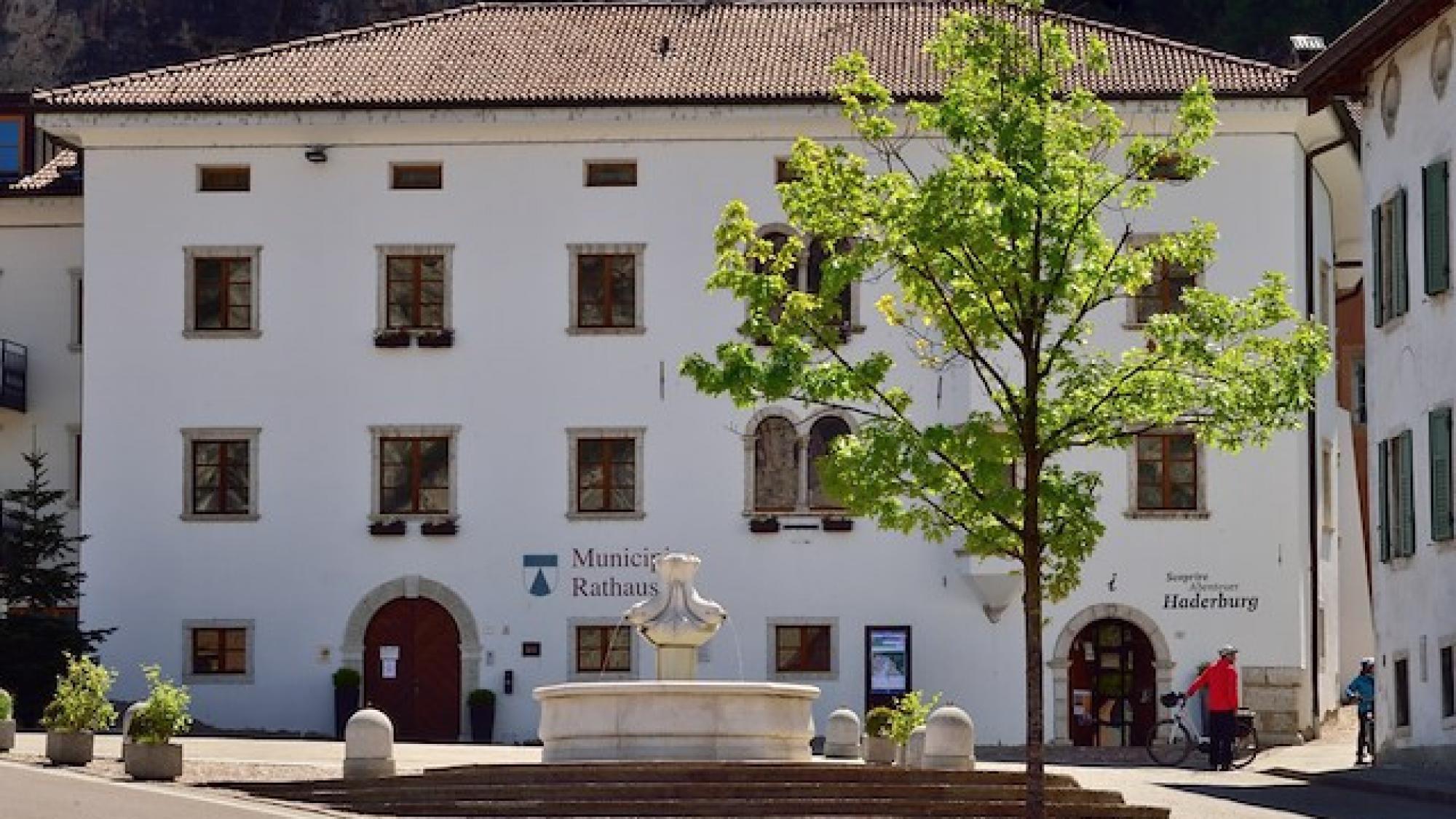 Schließung Steueramt Gemeinde Salurn An Der Weinstraße Stol It