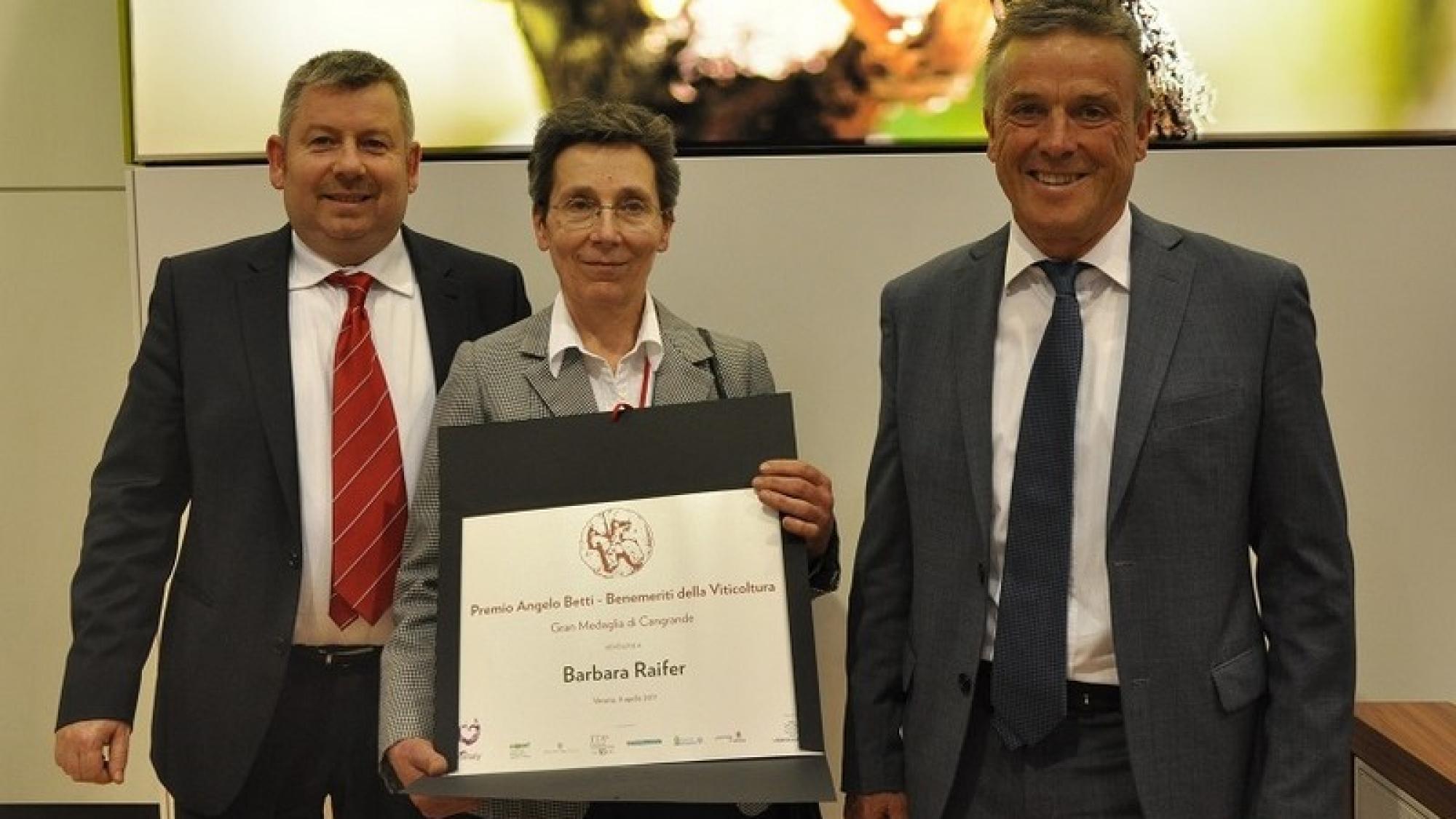 Vinitaly 2017: Cangrande-Preis für Barbara Raifer - Wirtschaft | stol.it