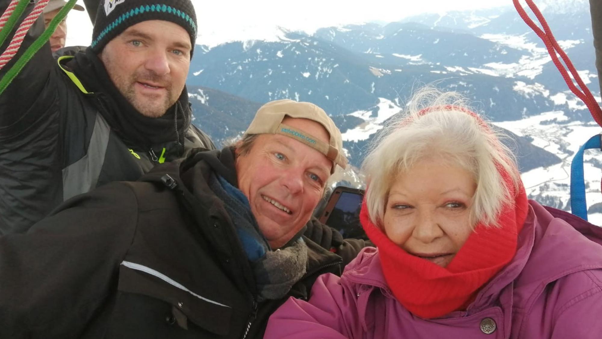 Sie ist Südtirols erste und einzige Ballon-Pilotin - Panorama | stol.it