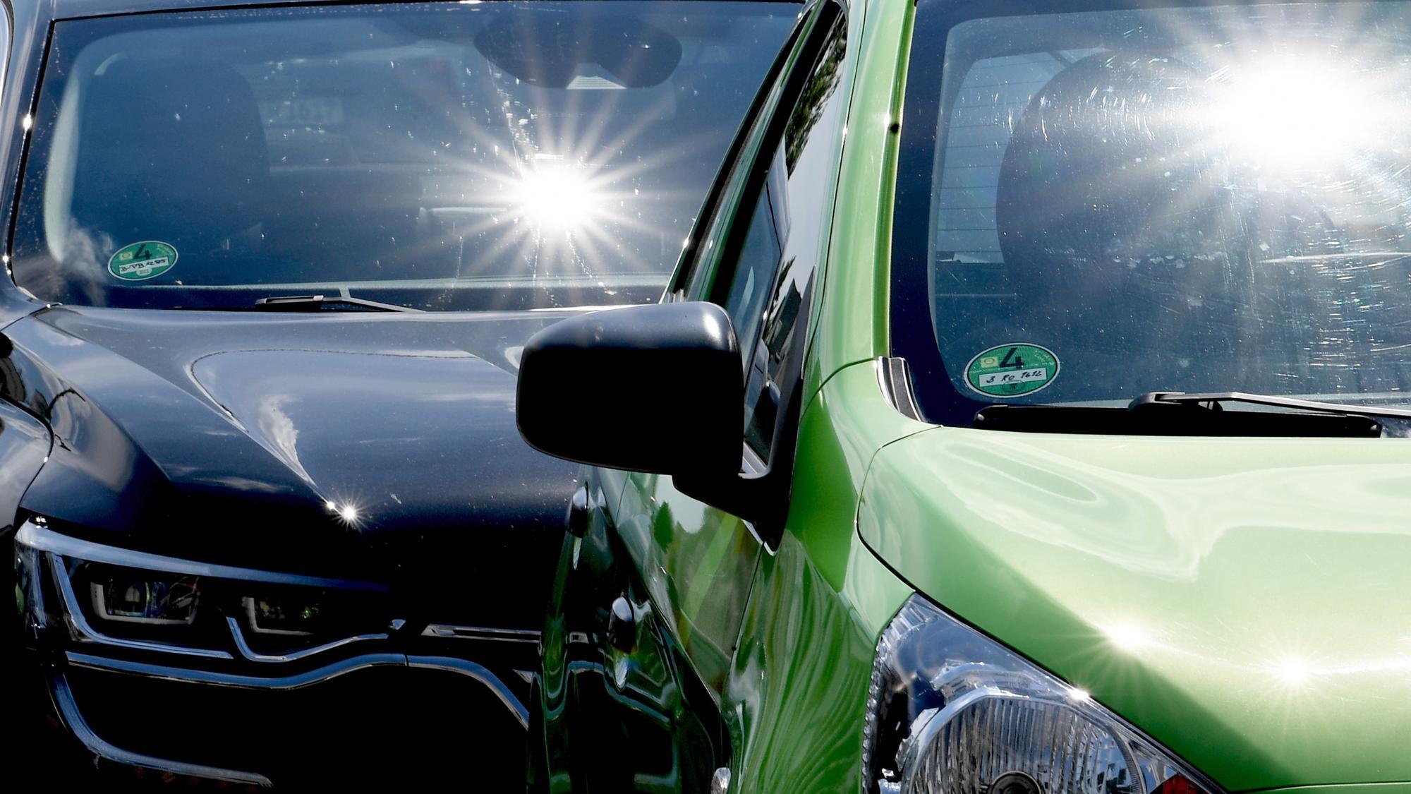 Grau oder Rot? Was die Autofarbe über den Charakter verrät - Panorama ...