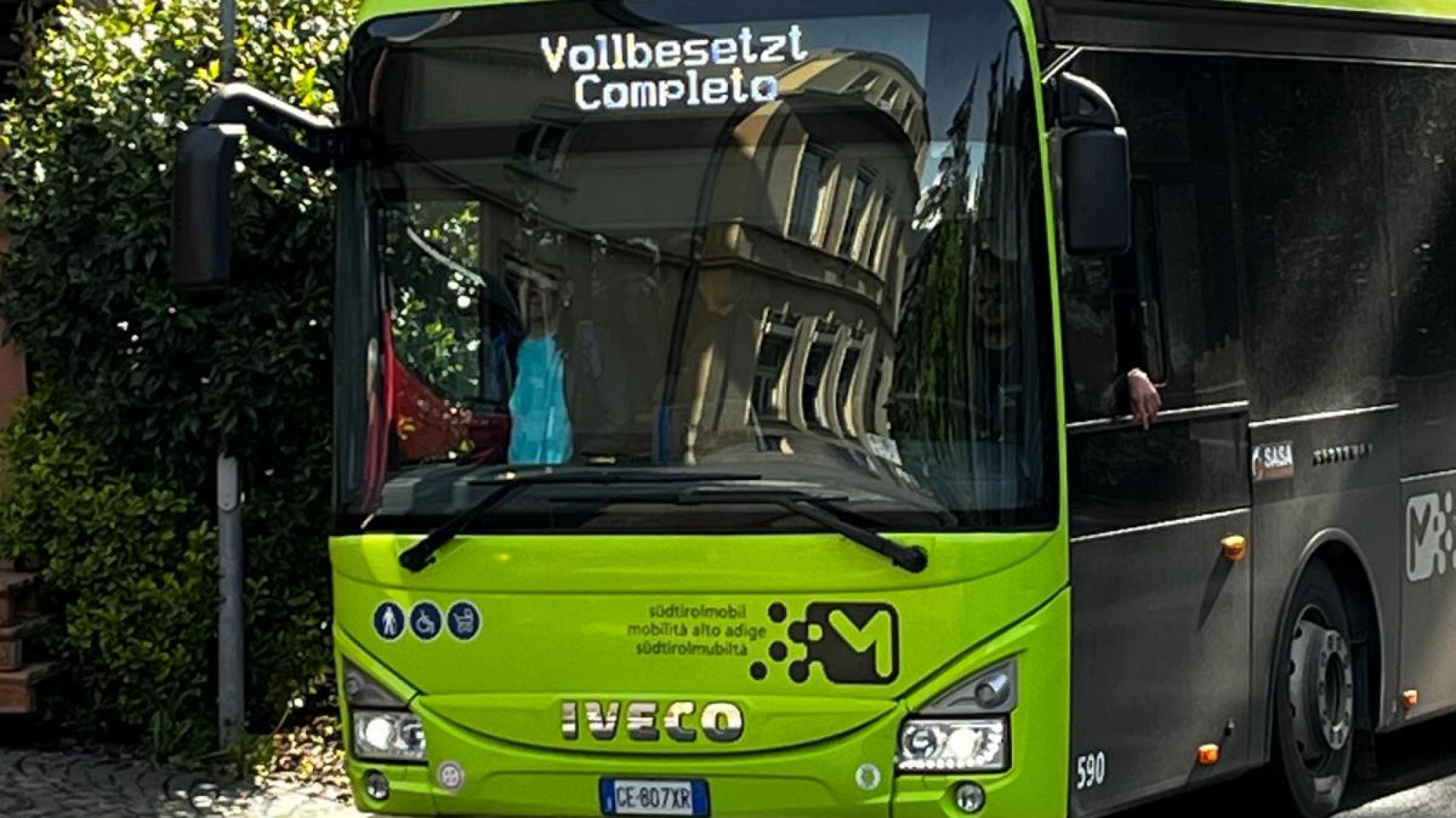 Volle Busse: „In Stoßzeiten Gästekarte deaktivieren“ - Chronik | stol.it
