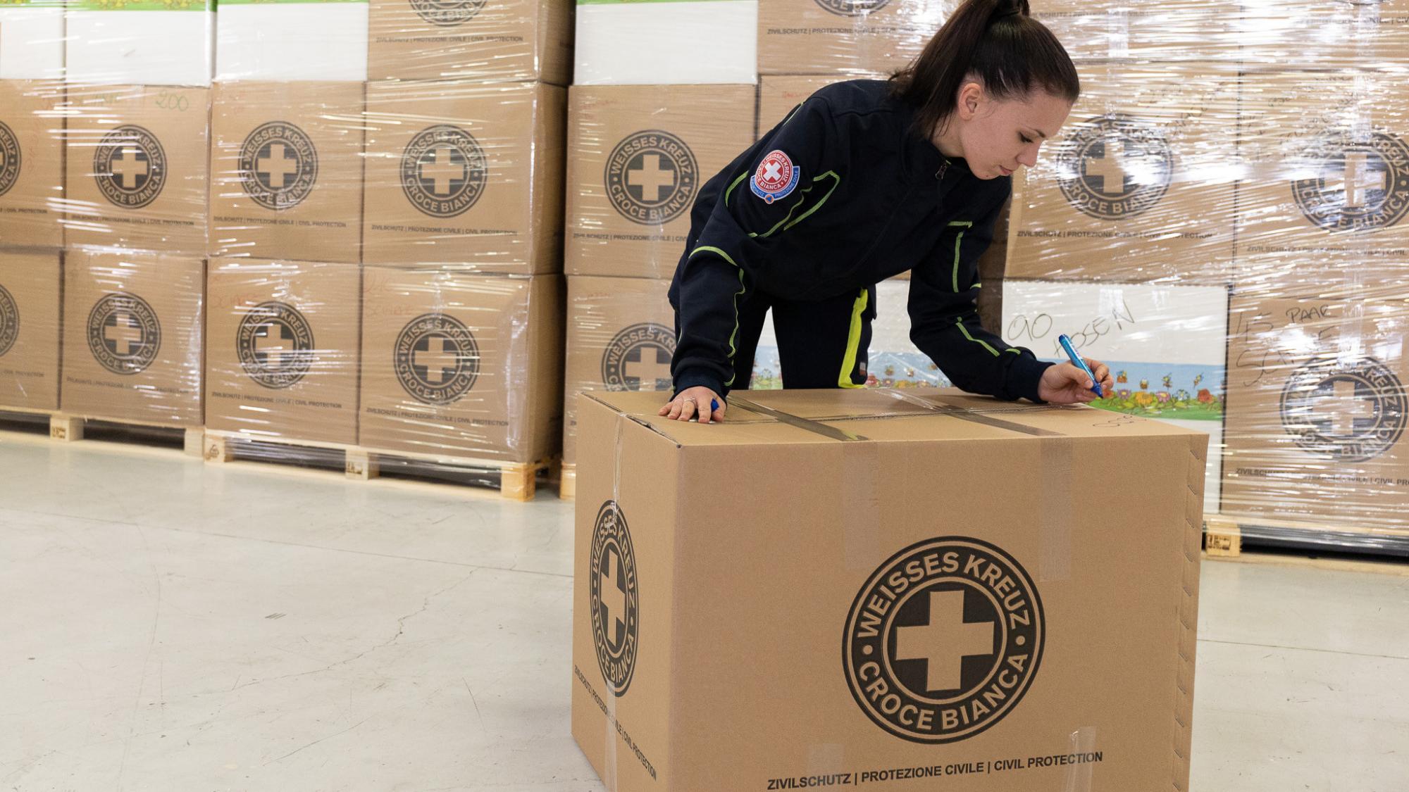 Weißes Kreuz sammelt Prothesen für Kriegsversehrte in der Ukraine ...