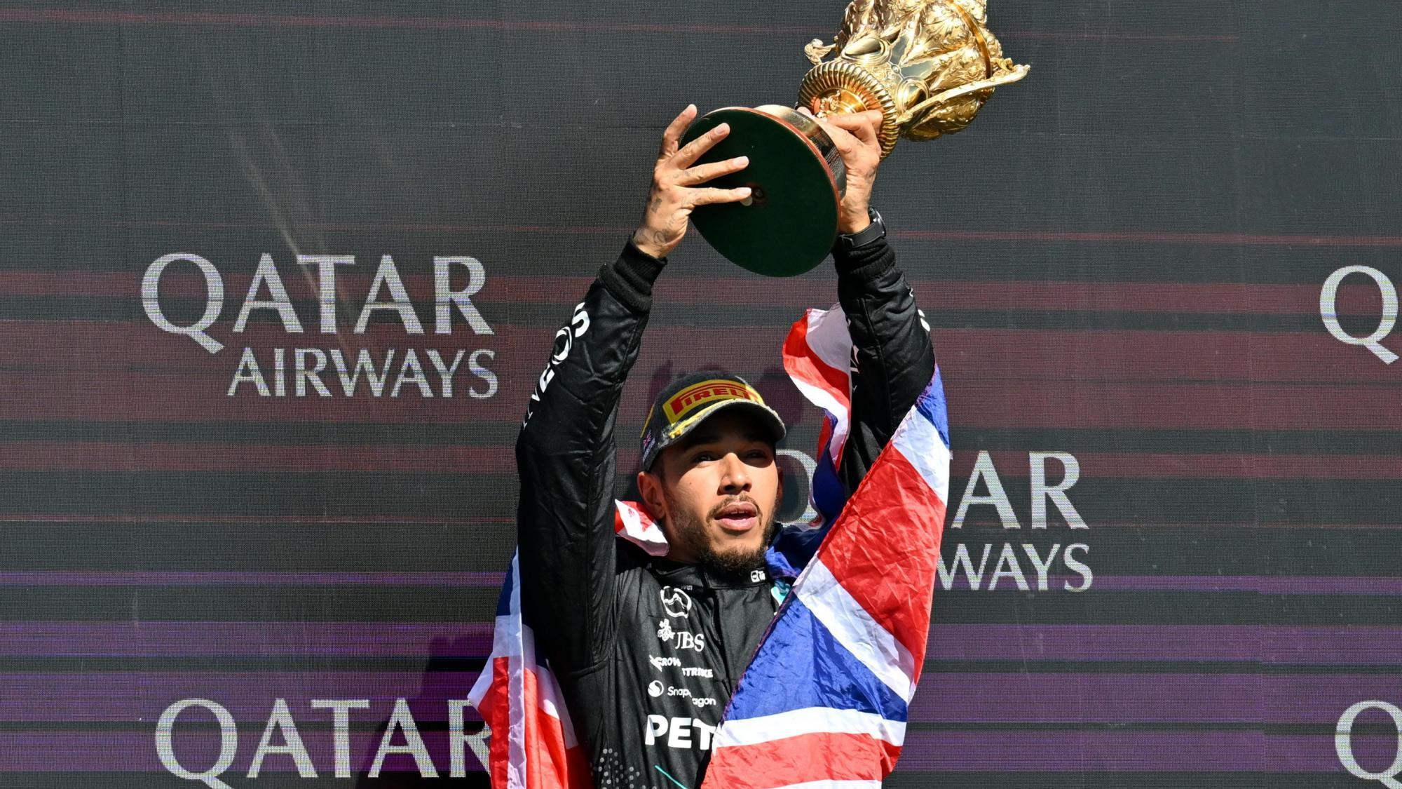 Mit Rekord: Hamiltons erster Triumph seit 945 Tagen - Sport | stol.it