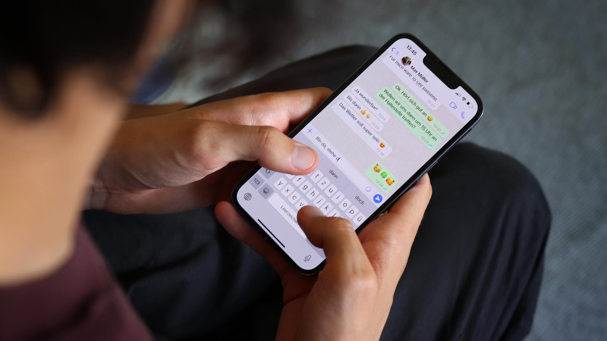 11-Jährigen mit Nacktfotos erpresst: 50-Jähriger hinter Gittern ...