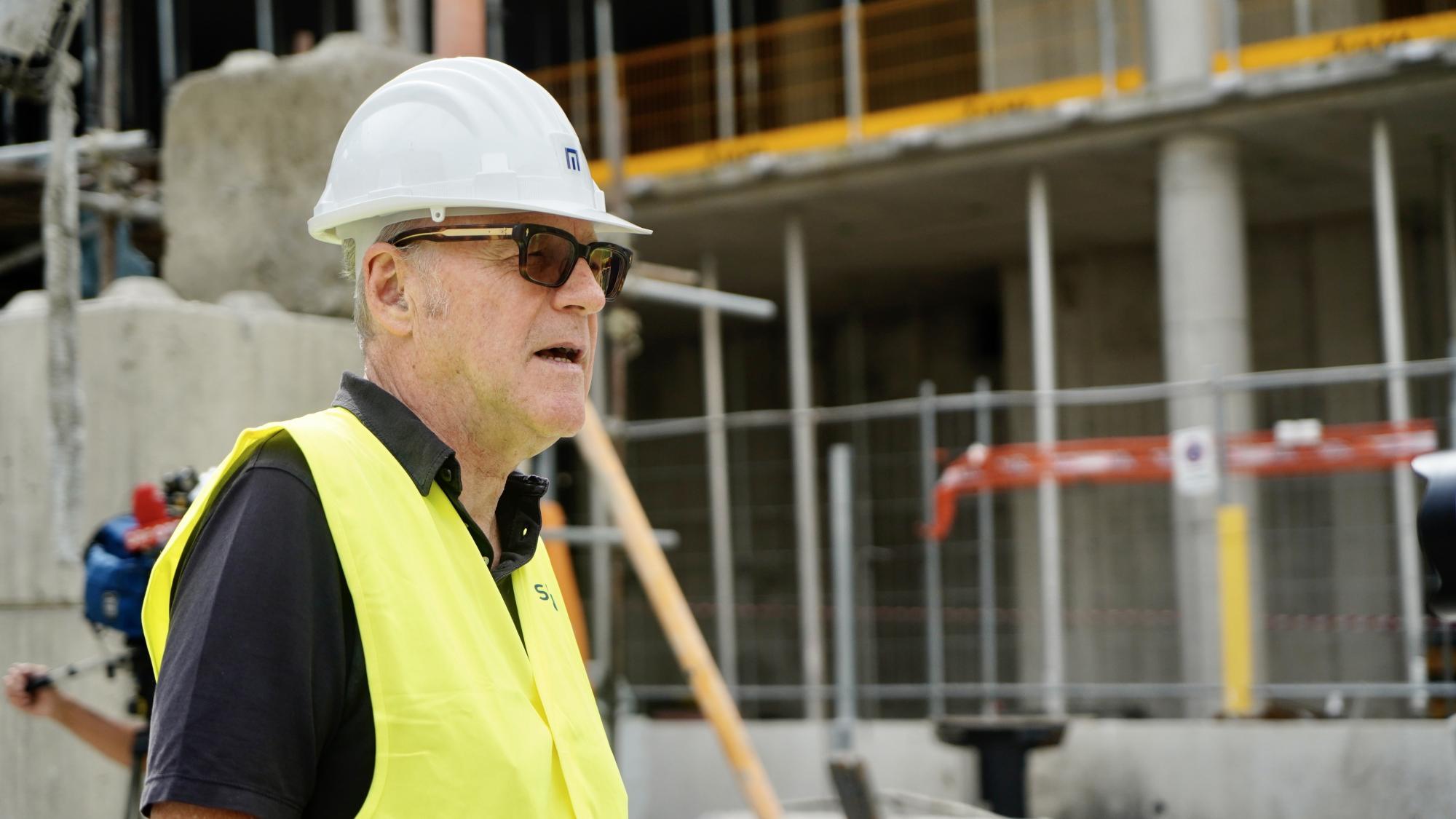 Hager und die Nähe zur Politik - Politik | stol.it