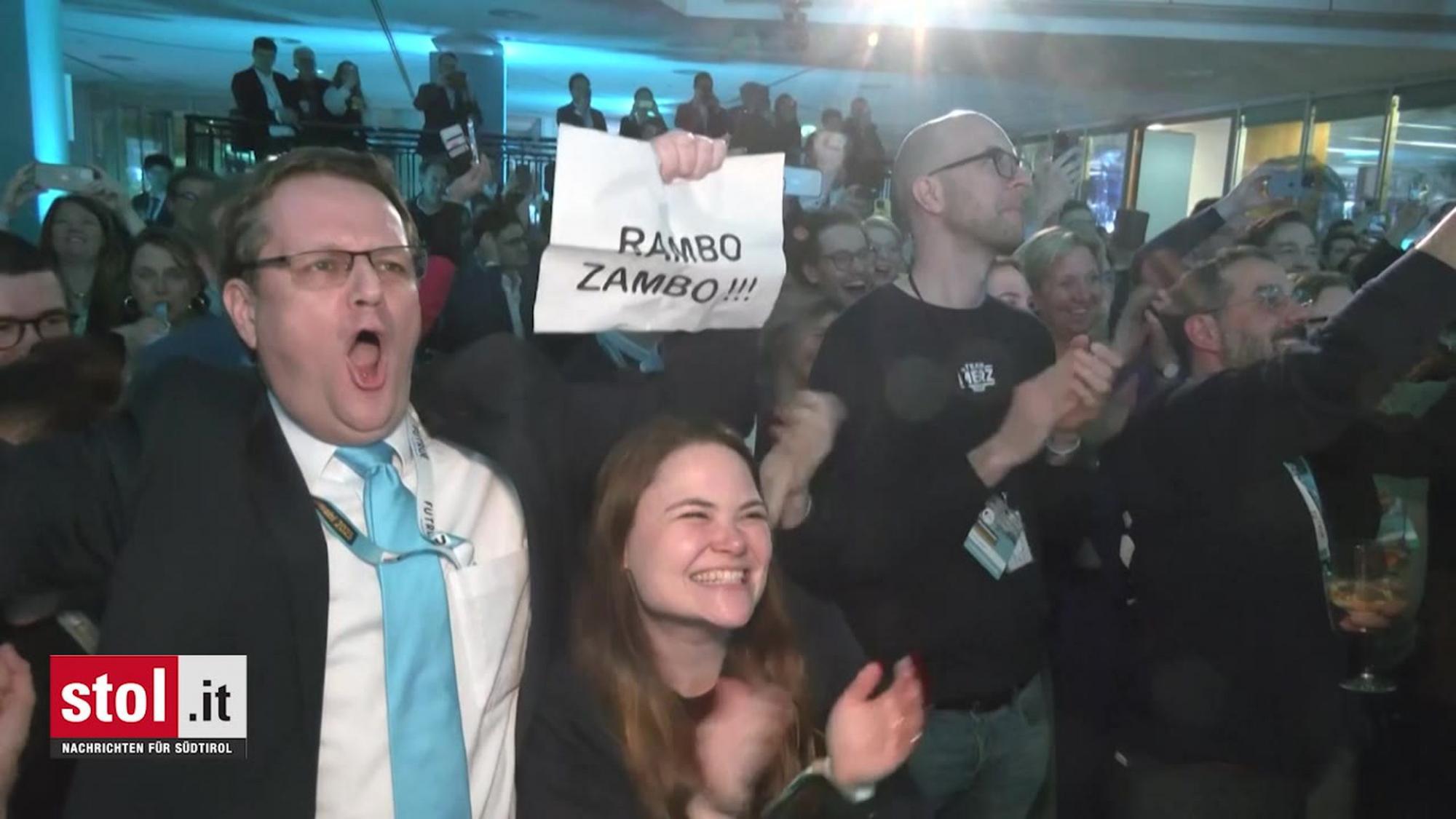 Rambo Zambo bei der Feier von Merz - Videos | stol.it