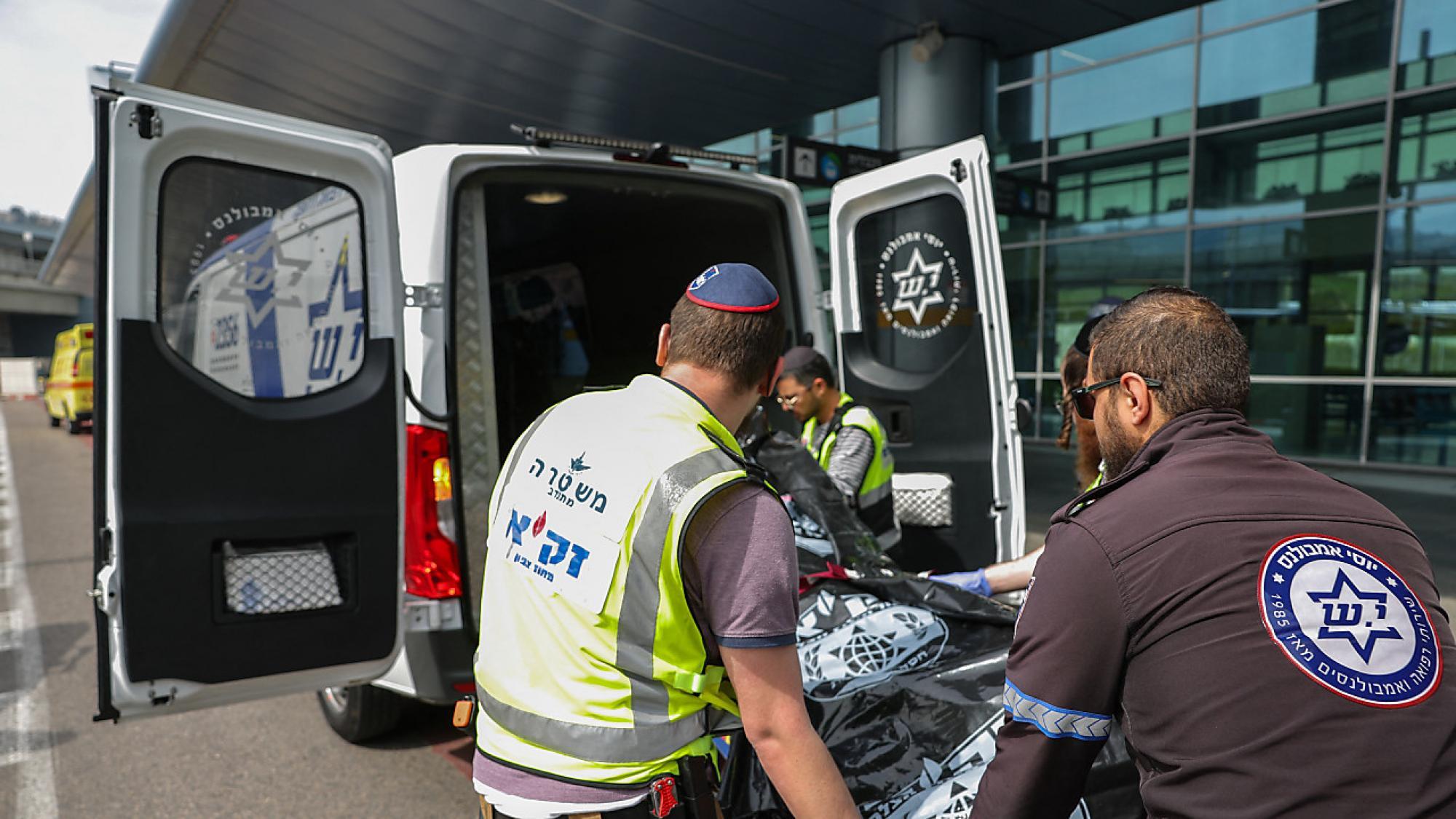 Ein Toter und 3 Schwerverletzte bei Messerattacke in Nordisrael ...