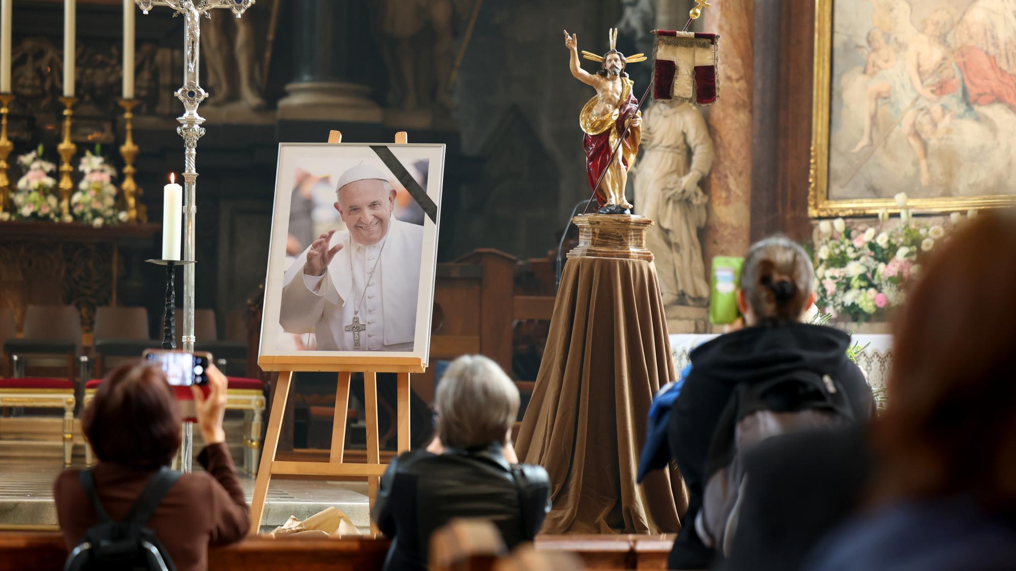 Die letzten Tage von Papst Franziskus - Chronik | stol.it