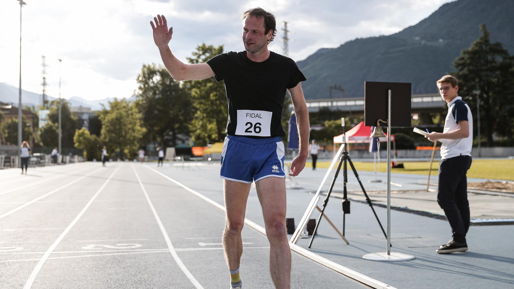 In Bozen: Alex Schwazer zieht die Blicke auf sich - Sport | stol.it