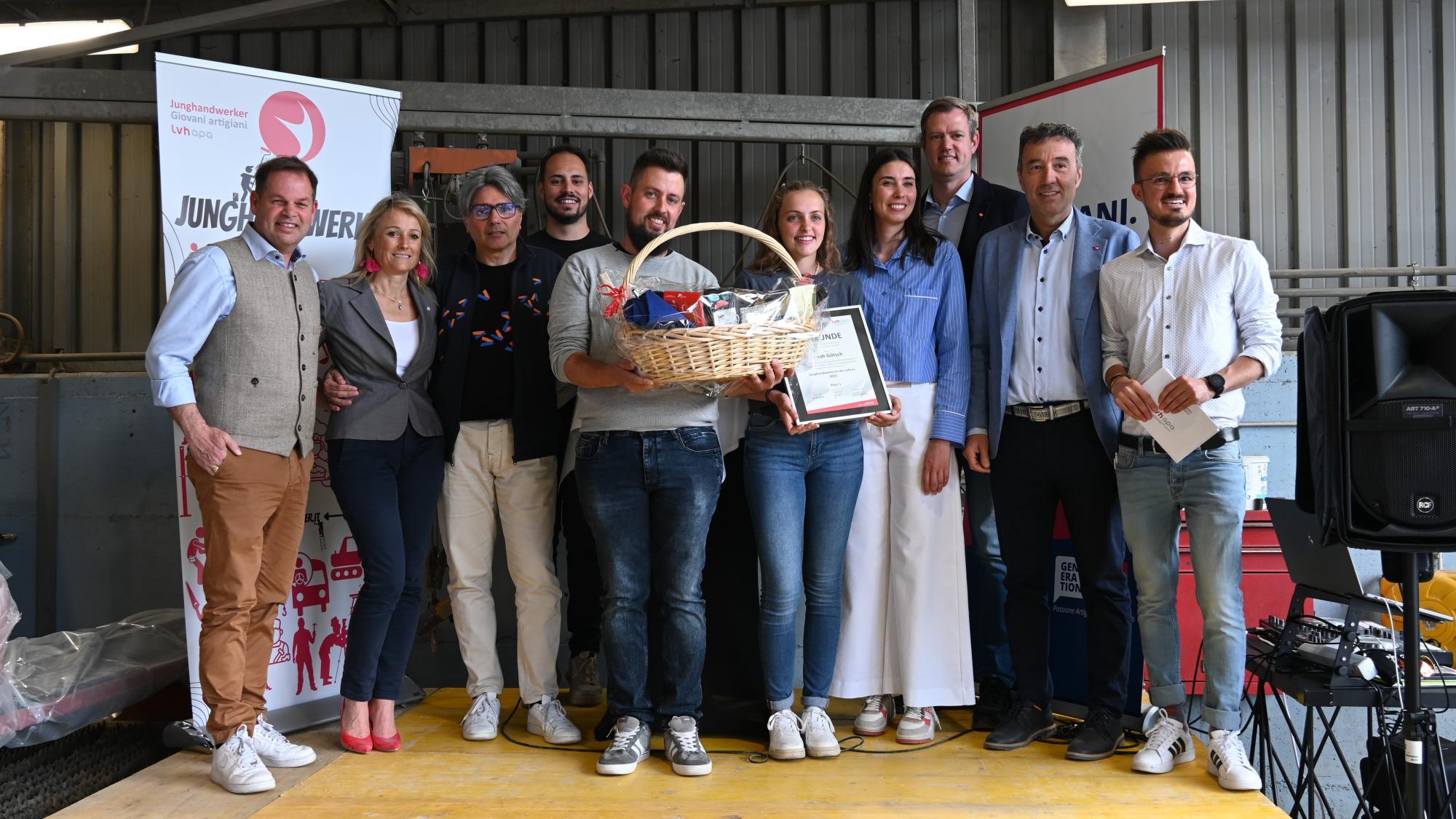 Mutig, kreativ, nachhaltig: Südtirols Junghandwerkerin des Jahres 2025 ...