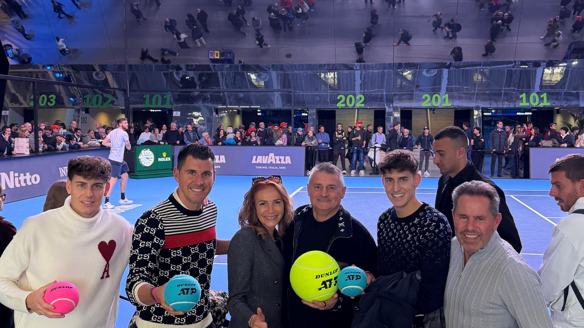 Südtiroler Sinner-Fans in Turin: Das sind die besten Bilder - Panorama ...