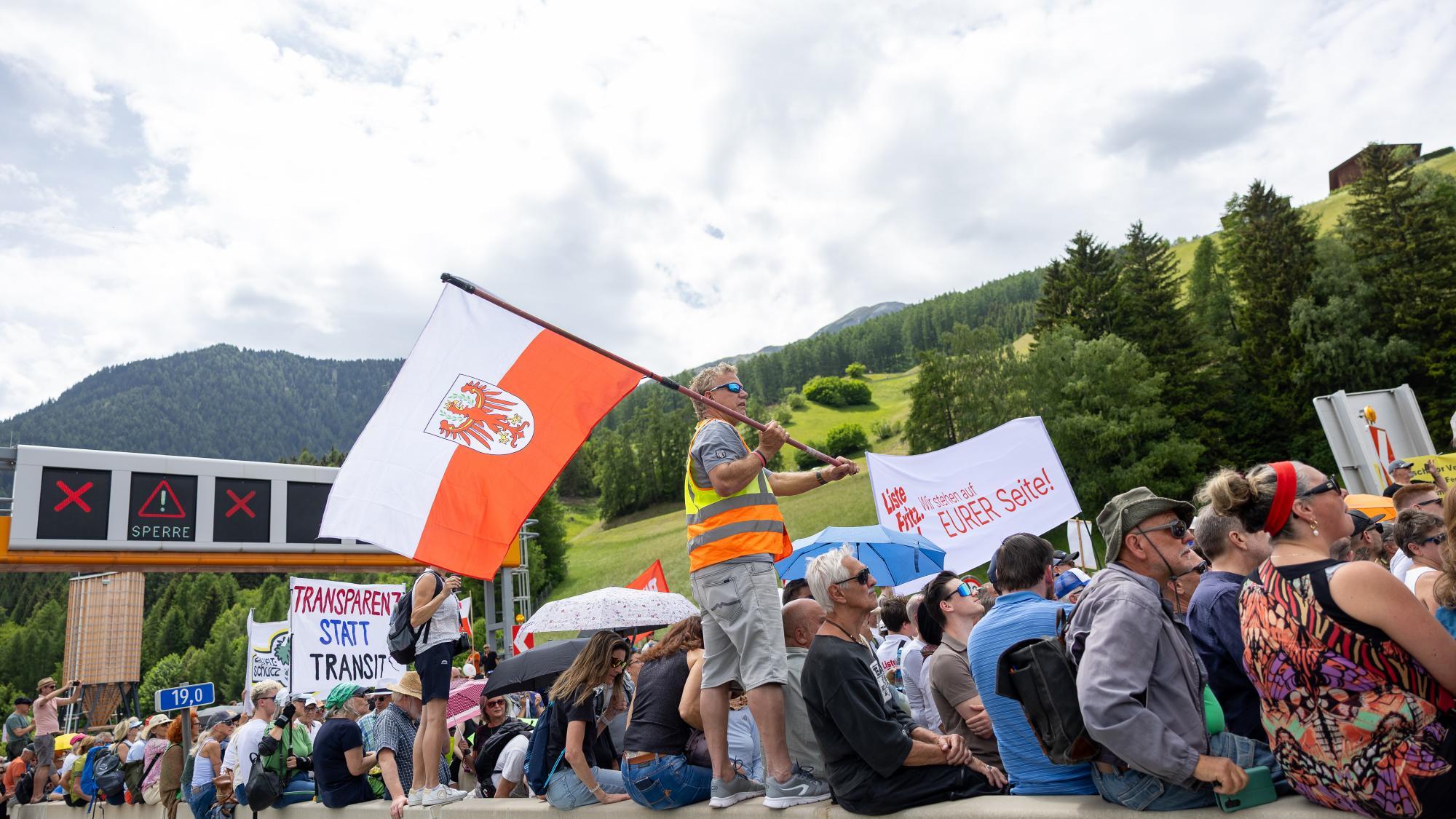 Nach Blockade: Brennerautobahn wieder offen - Chronik | stol.it