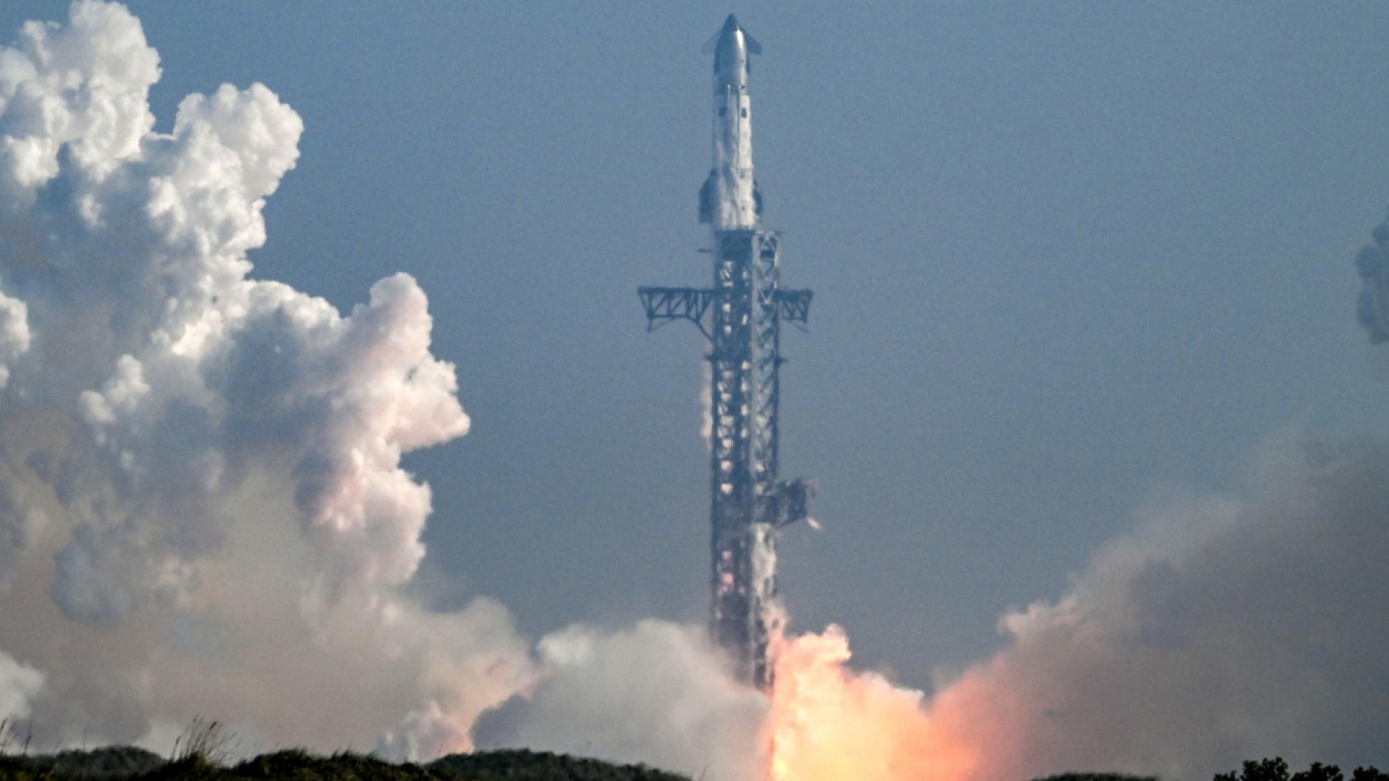 Musks SpaceX macht Rekord-Börsenpläne offiziell - Wirtschaft | stol.it