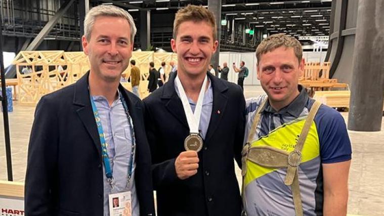 WorldSkills: Zimmerer Marcel Bolego ist Vizeweltmeister