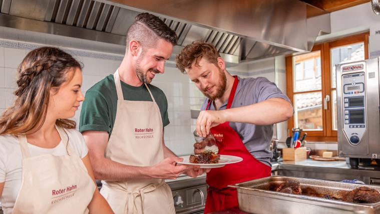 Roter Hahn Kochschule: Kochen und genießen am Bauernhof